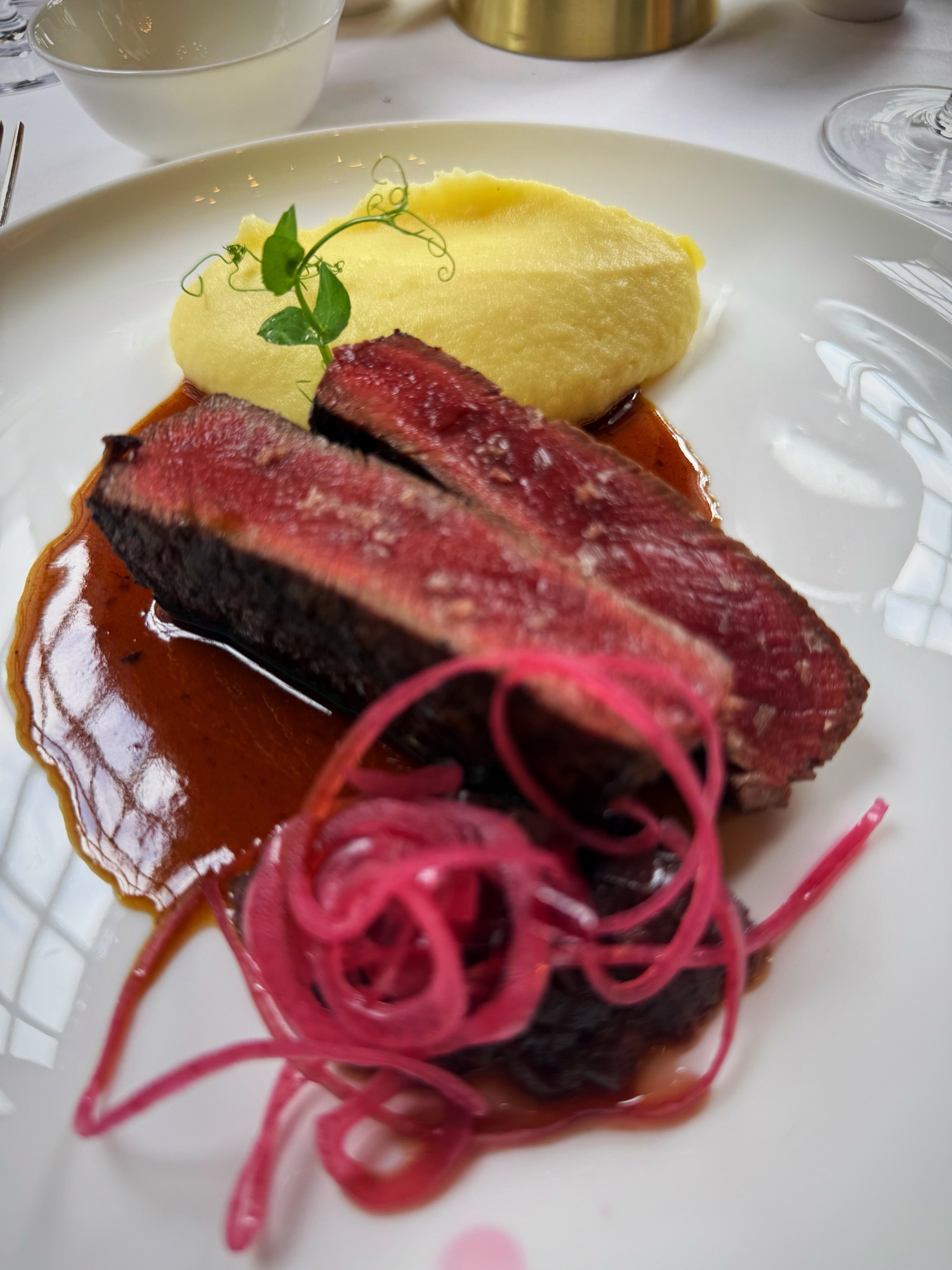 📍 L’Orgue — Lintgen | Barefoot in Luxembourg